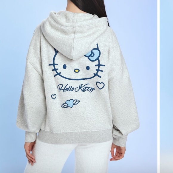 Forever 21 | Jackets & Coats | Nwt Hello Kitty Fleece Zipup Hoodie ...
